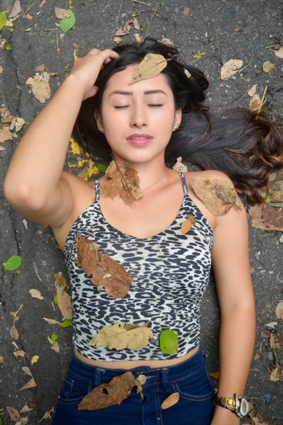 LAURA DANIELA PROFESSIONAL WOMEN STYLE MODELS INTERNATIONAL